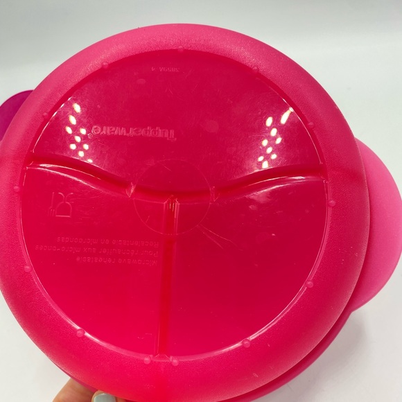 Tupperware | Kitchen | Tupperware Crystalwave Fushia Pink 34 ...